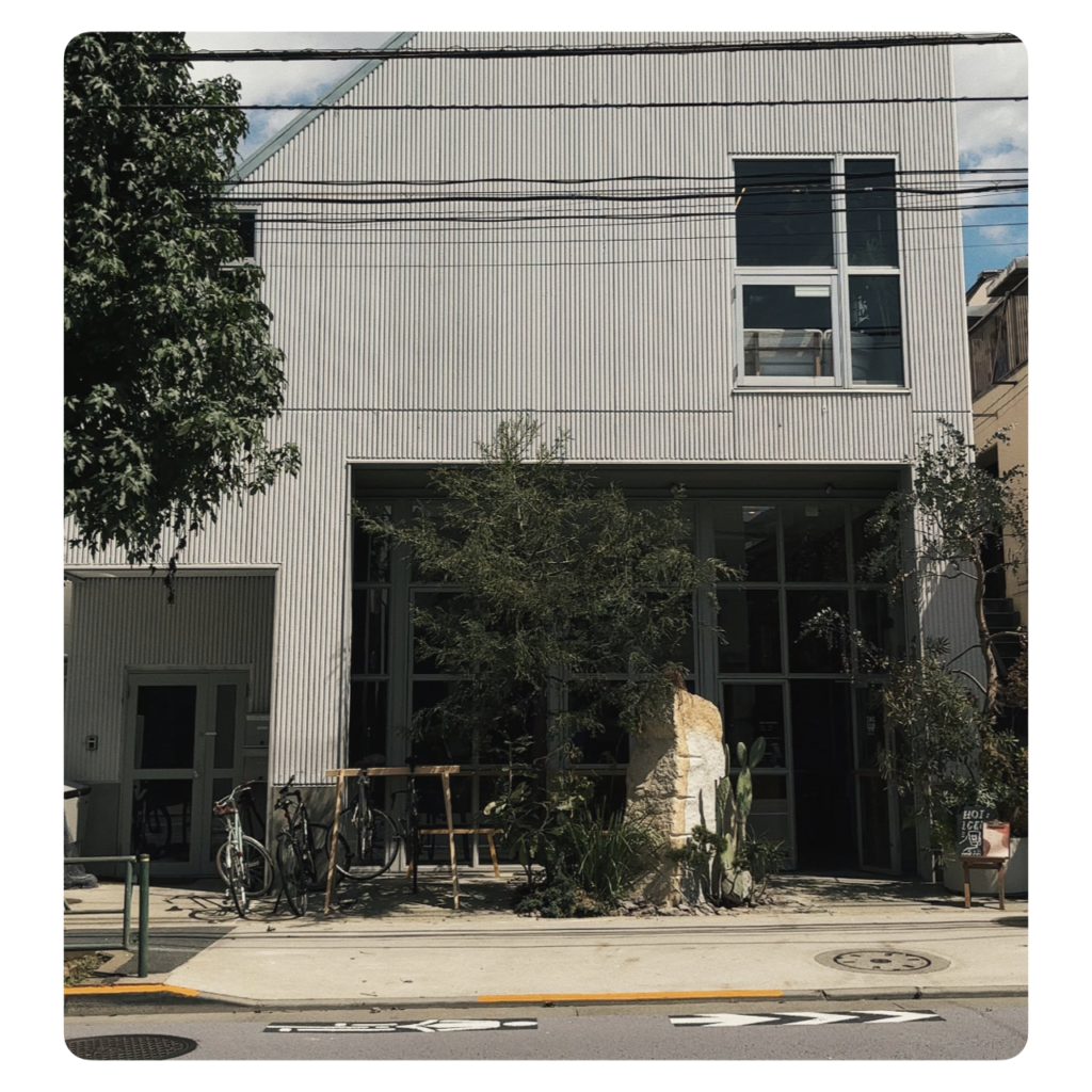 自然の中で味わうスペシャルティコーヒー/ONIBUS COFFEE 新店舗『中目黒3丁目』 | Tokyo Cafe Gallery